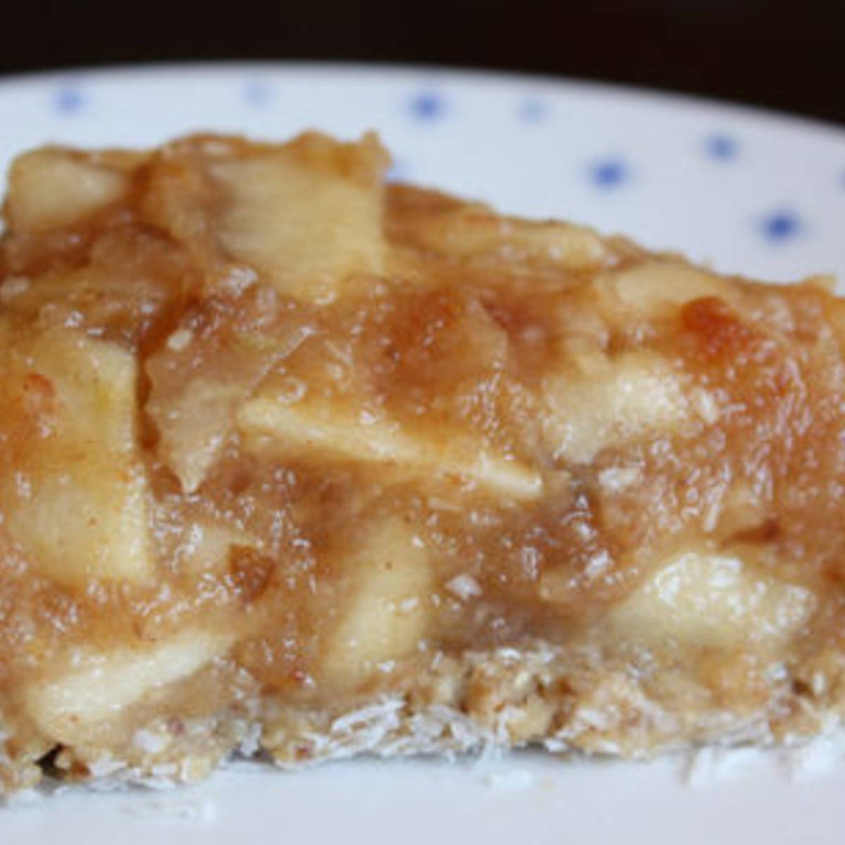 Raw Apple Date Pie - Lively Days